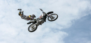 The 15 Most Dangerous Sports — and How to Get the Thrill Safely - Utopia