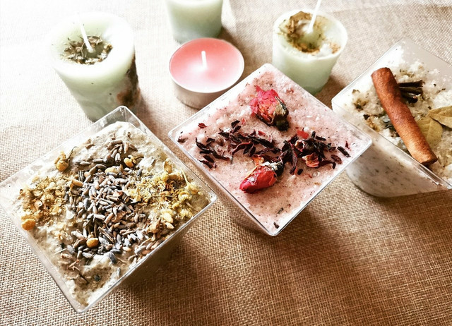 How to Exfoliate Skin Naturally at Home - Utopia