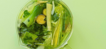 10 Tasty Ways To Use Garlic Shoots - Utopia