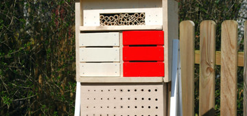 Bug Hotels: How to Build Your Own Insect House - Utopia